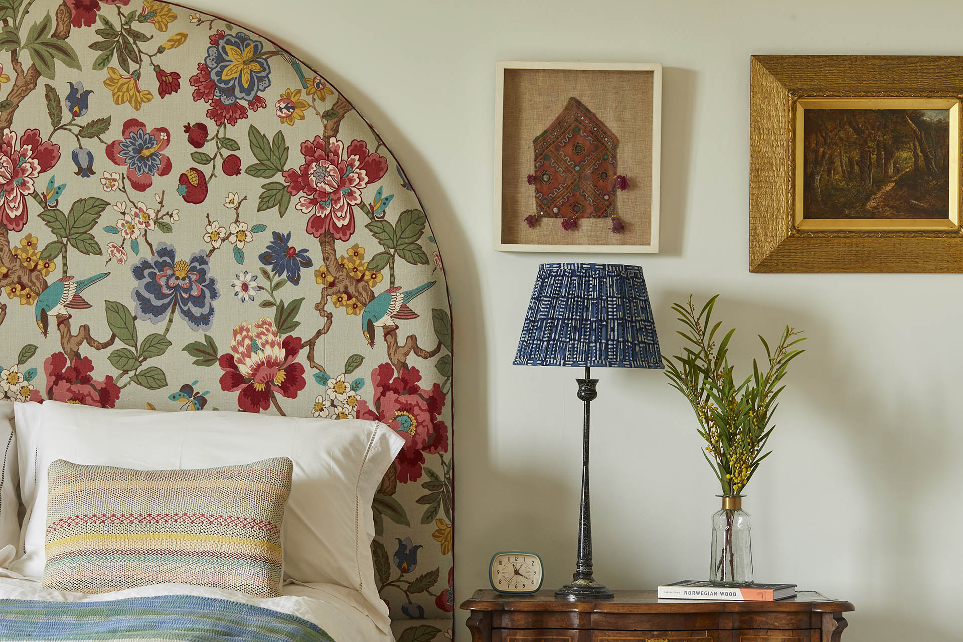 Lighting – Calvert Jones